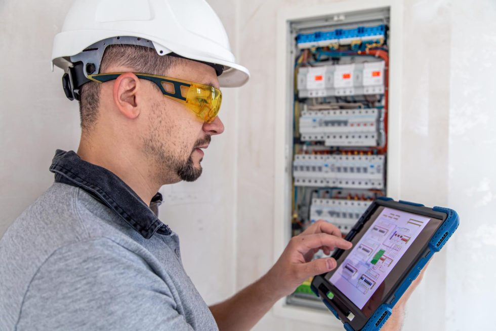 ¿Cómo programar un PLC? Curso Completo desde 0 - GRATIS ¿Cómo programar un PLC? Curso Completo desde 0 - GRATIS